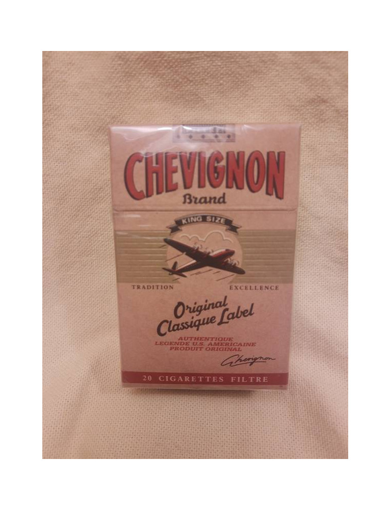 Paquet de cigarettes Chevignon neuf