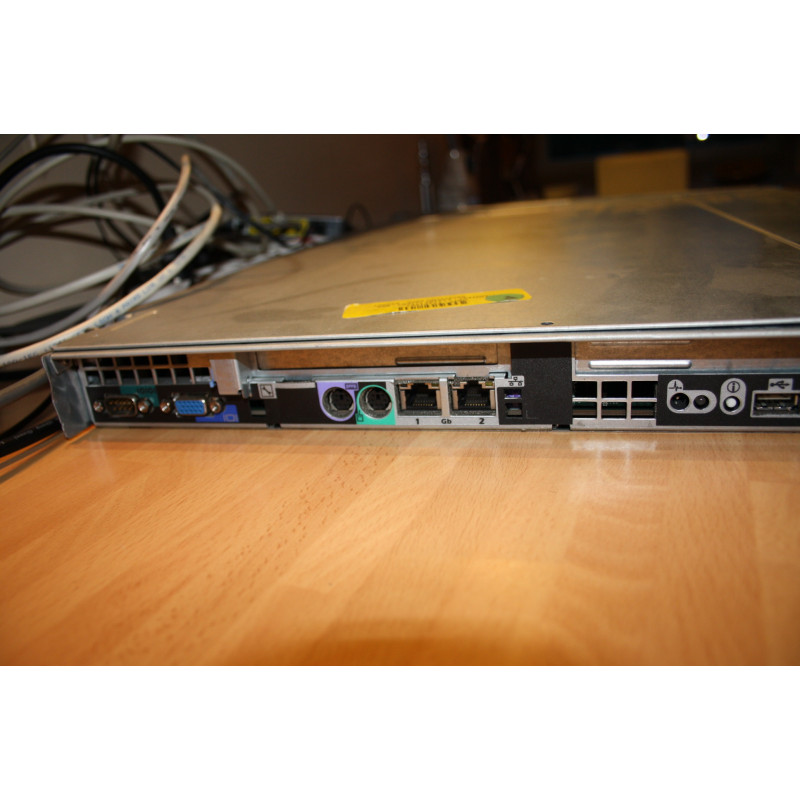 Serveur Dell power edge 1750 bi processeur rackable linux windows