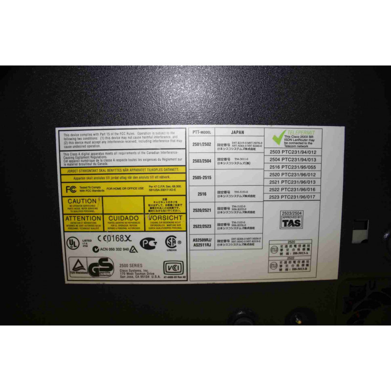 routeur cisco systems 2501 series réseau professionnel adsl internet